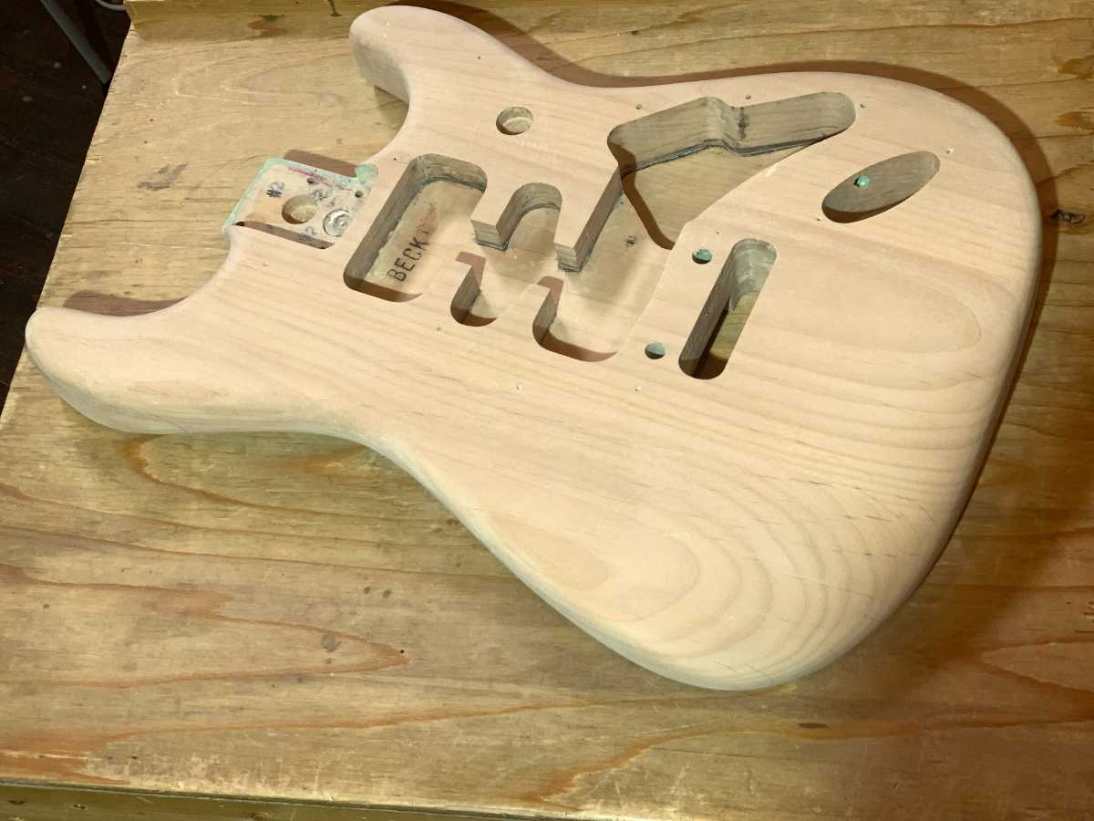 CUSTOM-MADE Stratocaster Relic / Aged Olympic White