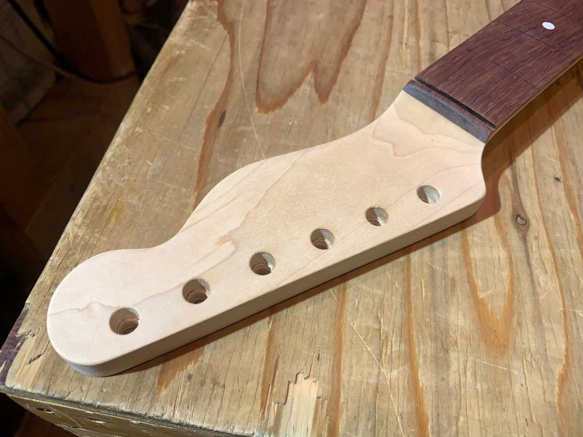 CUSTOM-MADE Telecaster Relic Olympic White Over 3-Tone Burst