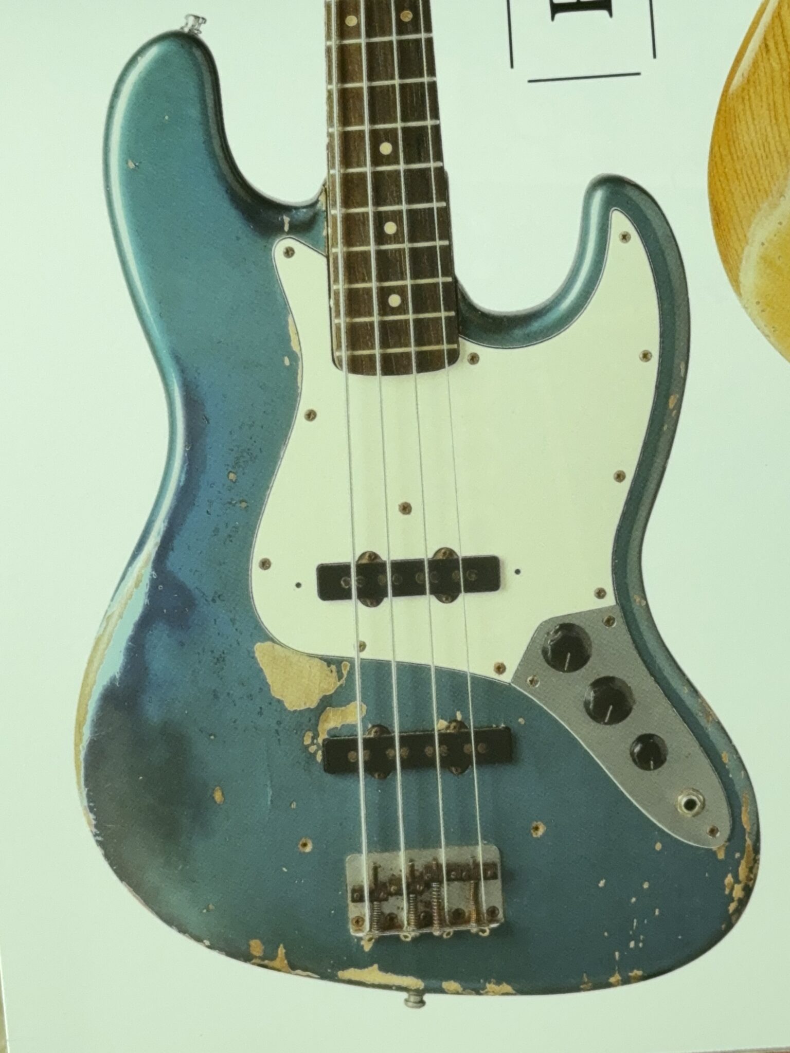 CUSTOM-MADE Hiroyuki Isobe 64′ Jazz Bass Heavy Relic